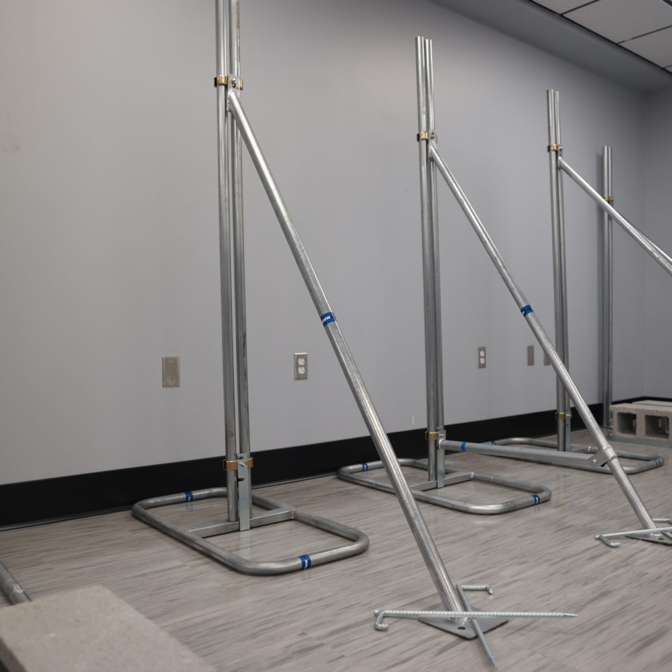 Fence Stabilizer System for Temporary Fencing - ZND US